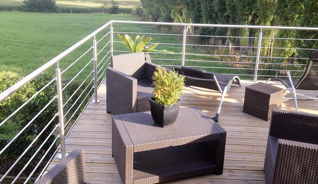 Rambarde terrasse en kit simple à poser - Garde-corps terrasse à la ...